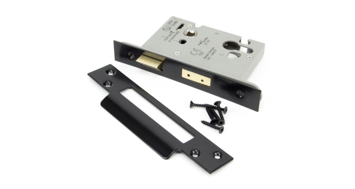 Black 3″ Euro Profile Sash Lock – Colquhoun's