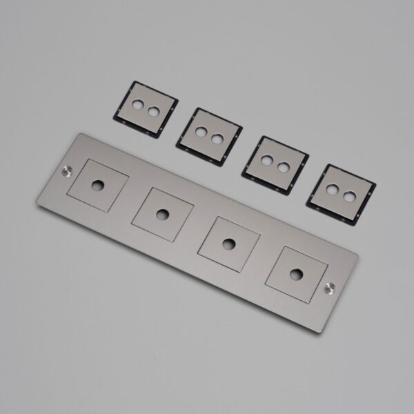 EU 4G Wall Plate / Vertical / with Infills - Colquhoun's